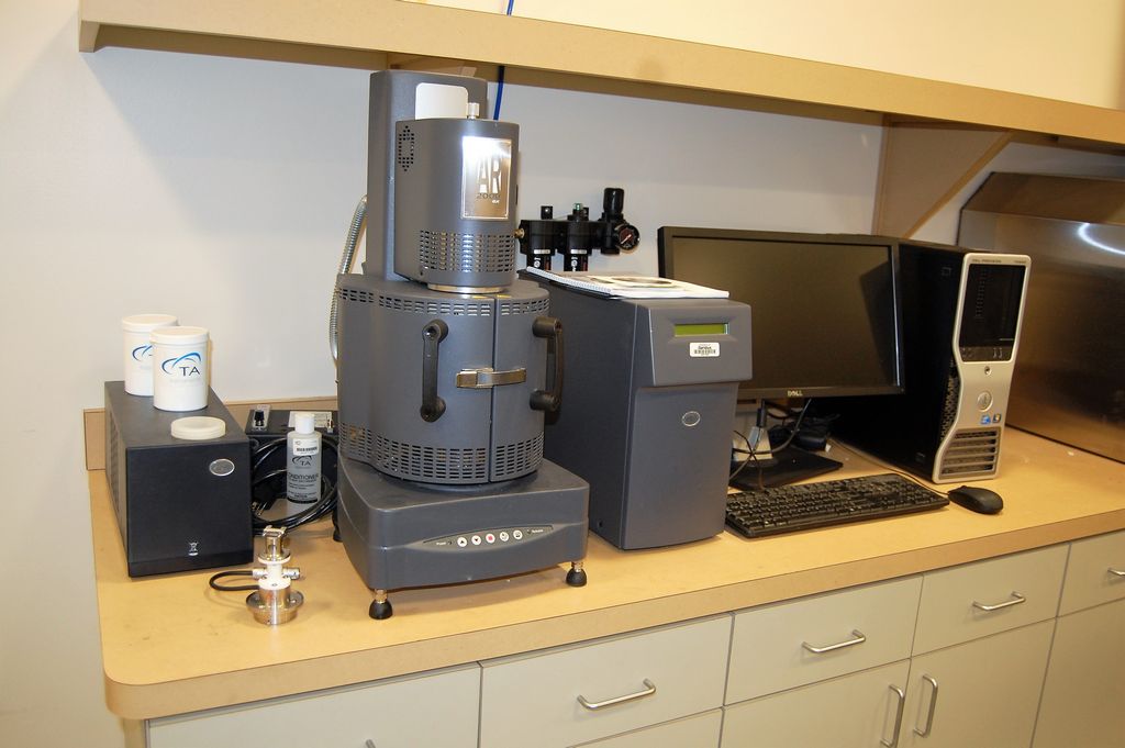TA Instruments Model 2000ex Rheometer, Serial Number: 11E4680 , Polymer ...