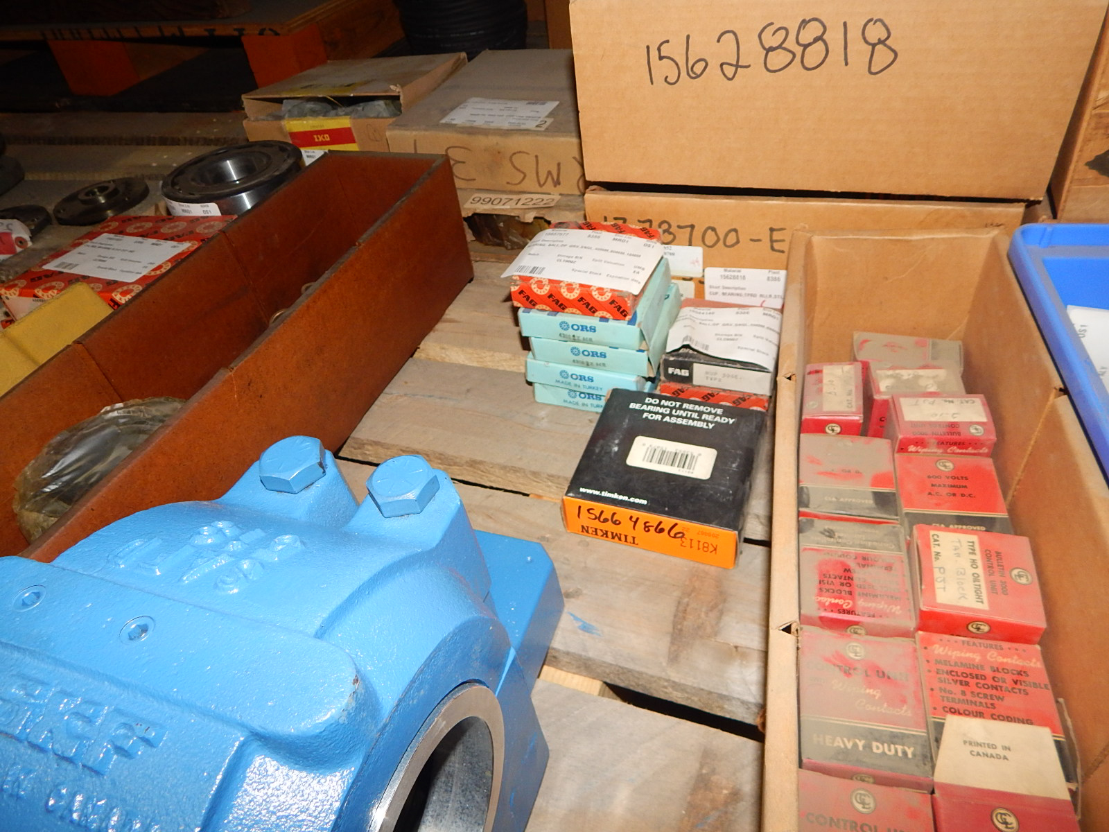 LOT/ BEARINGS (CMD)