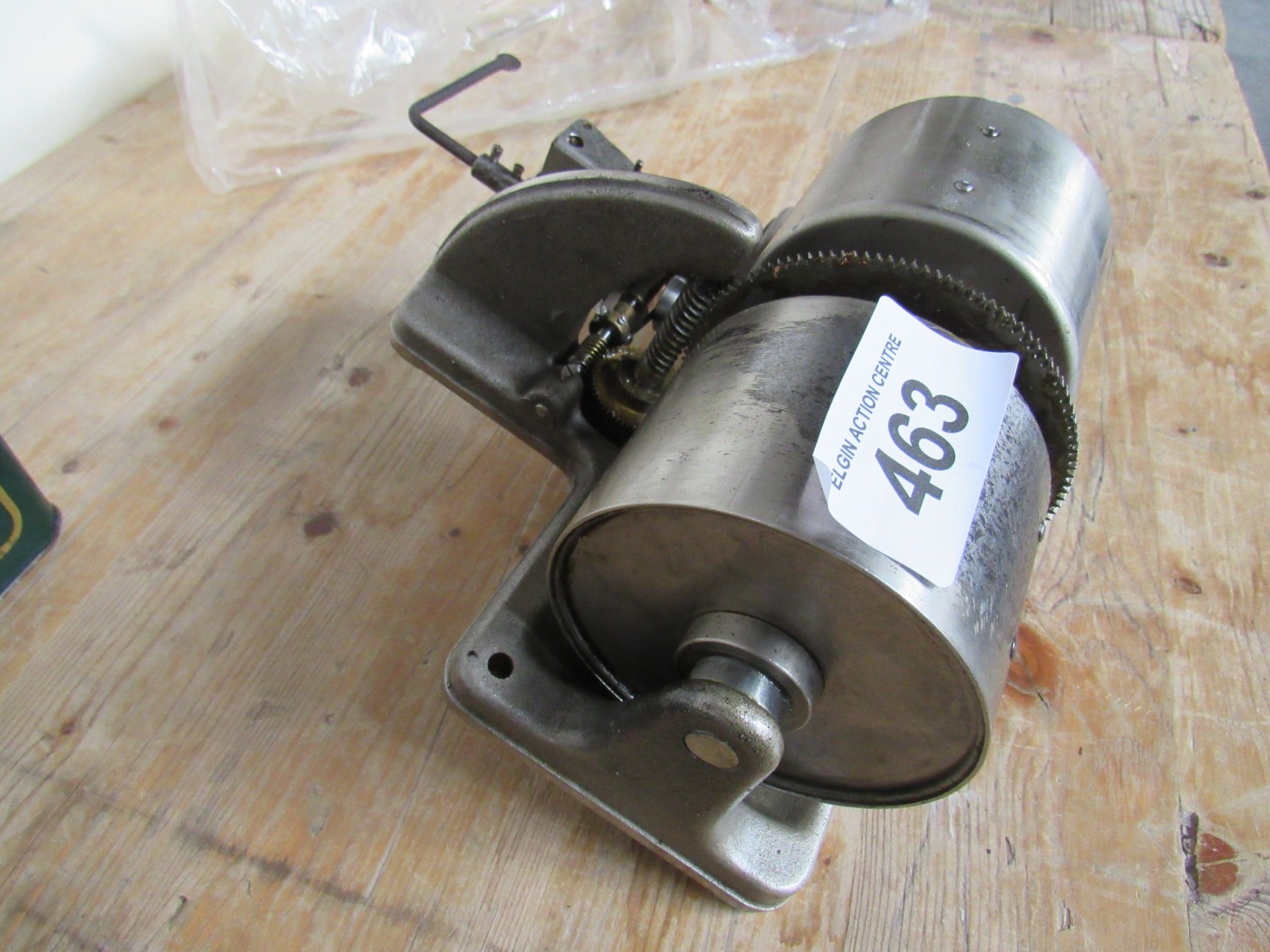Sale Item: DUAL SPRING GRAMOPHONE MOTOR Vat Status: No Vat Buyers ...