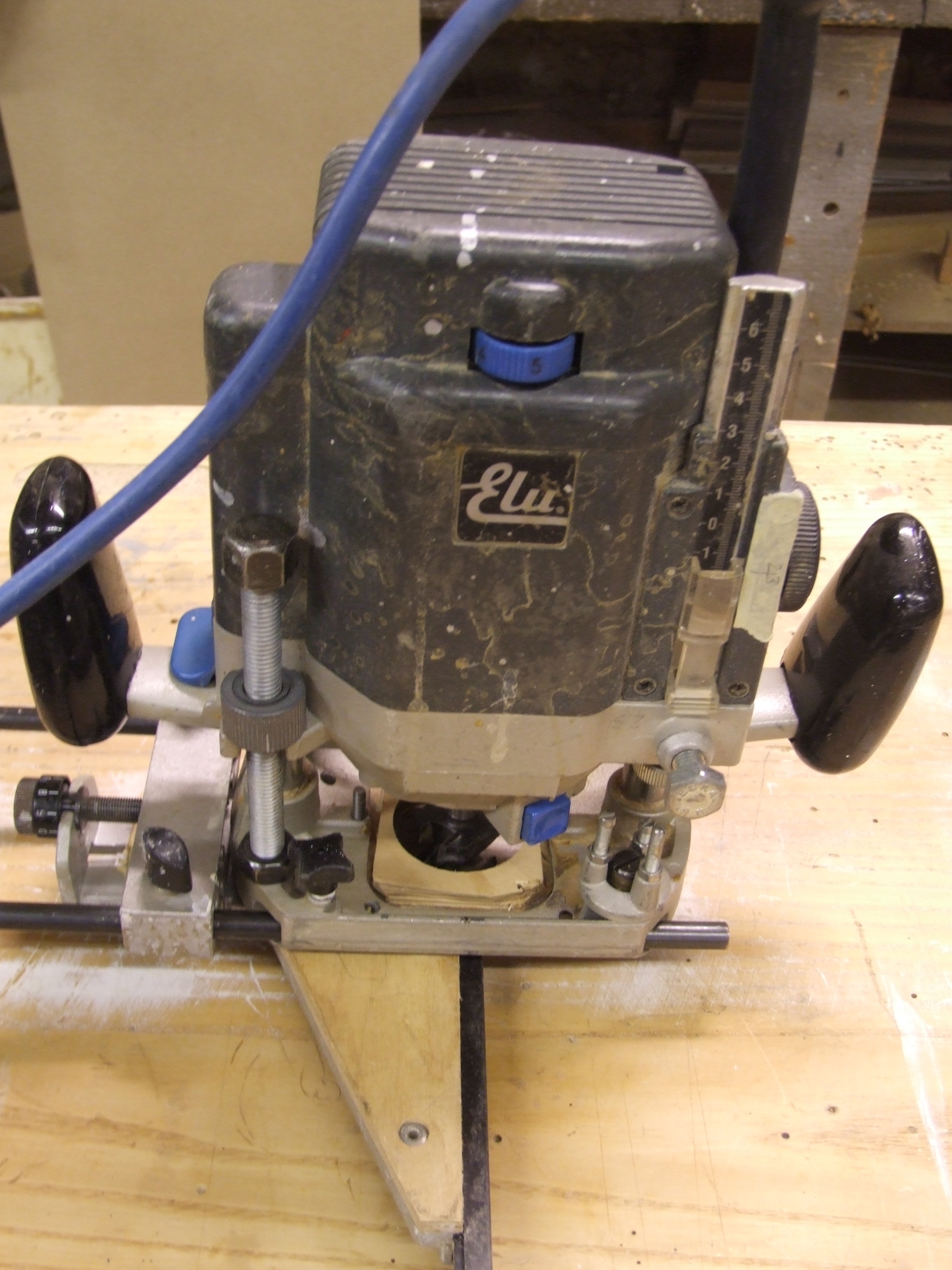 ELU Router 1/2", Model MOF177E