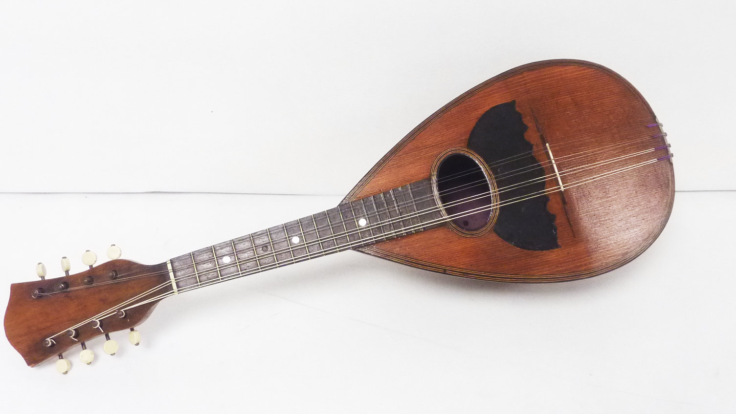 Early 20th Century Italian mandolin with string detail by Ferrari & Co ...