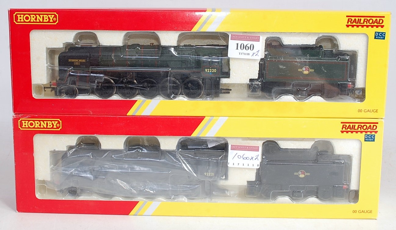 2 Hornby railroad class 9F engine and tenders R2785 BR green ''Evening ...