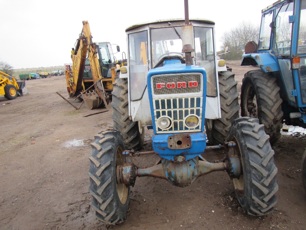Ford 5000 4x4 Tractor