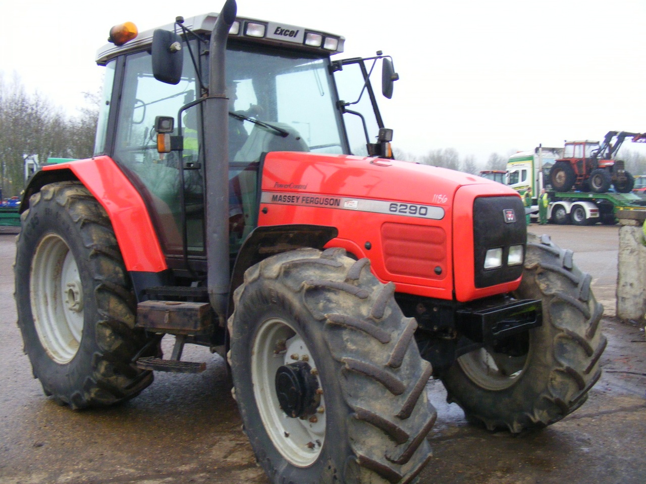 Massey Ferguson 6290 Tractor. 02 Reg
