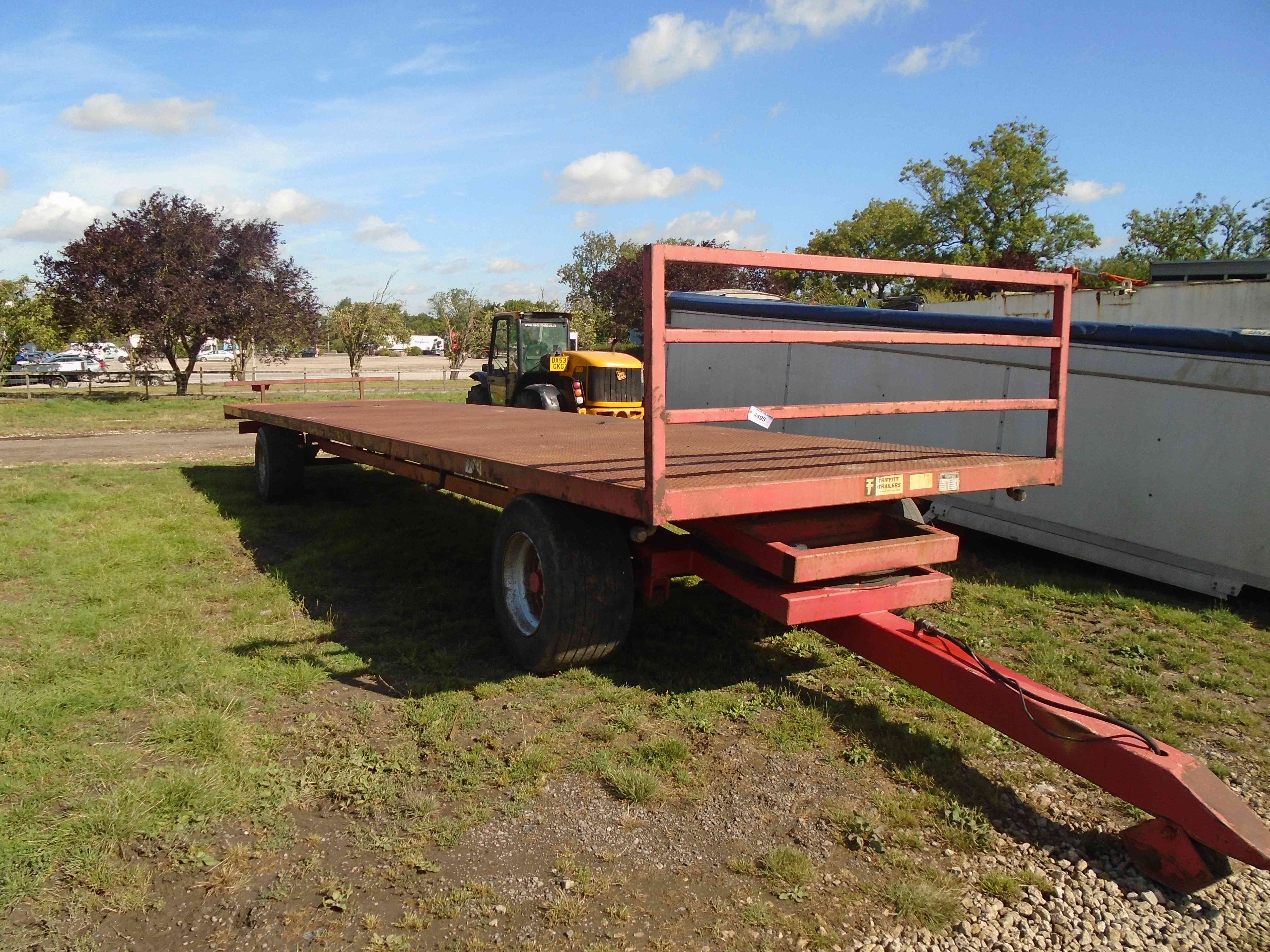 Triffitt 37ft 12T turntable bale trailer on 19.5 super single tyres ...