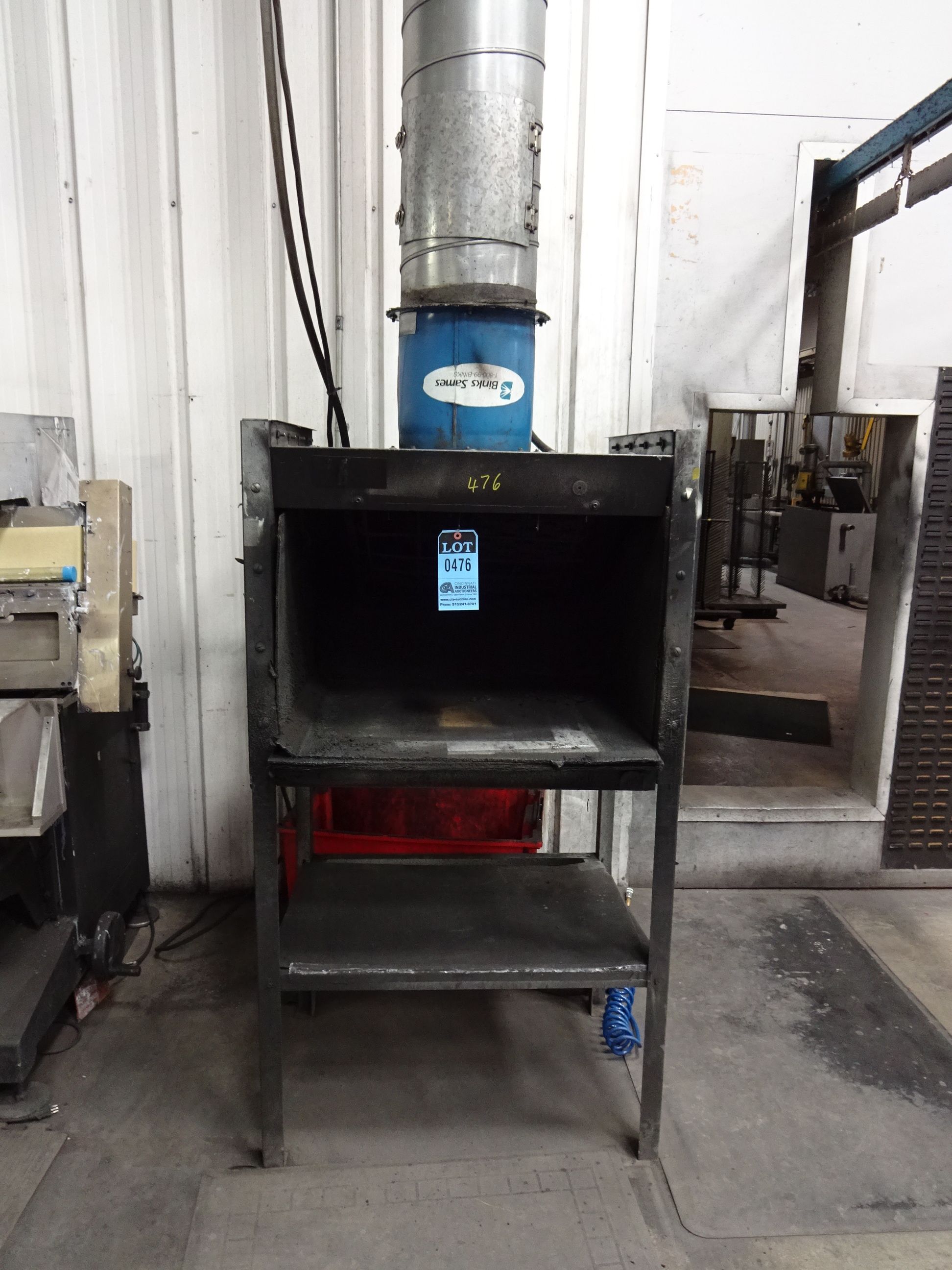 18" X 30" BINKS SAMES MODEL 30-1590-C PAINT BOOTH