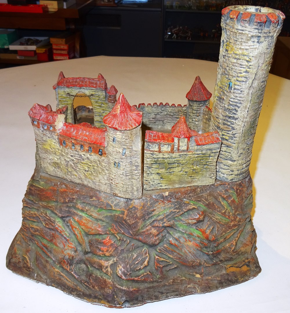 Elastolin 13512 1/2 composition Castle (Hickling: Toy Forts and Castles ...