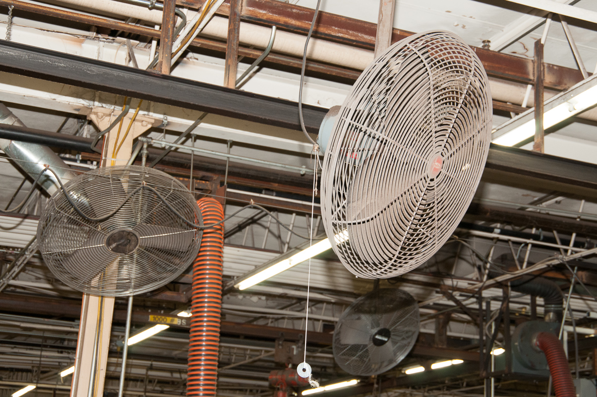 17 Hanging shop fans