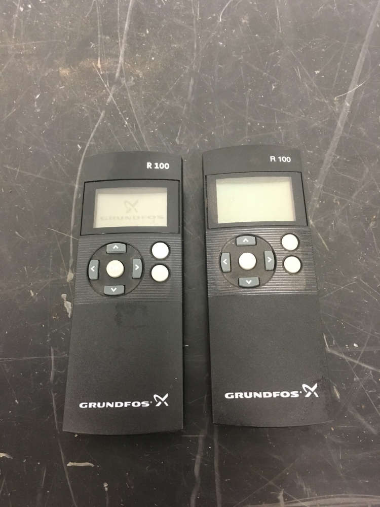 Lot of (2) Grundfos R100 Controllers, (2) Grundfos R100 Controllers ...
