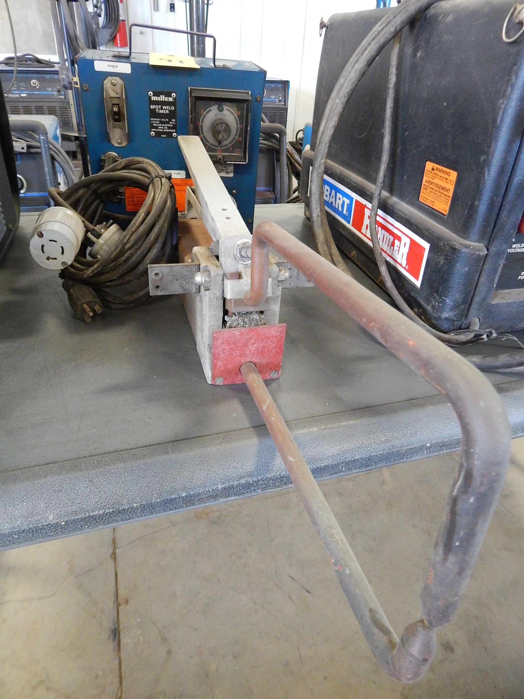 Miller Model LMSW-52T Portable Spot Welder with Miller Spot Welder Timer