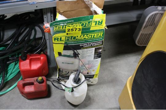 RL FLOWMASTER PRO MODEL 614 PUMP SPRAYER