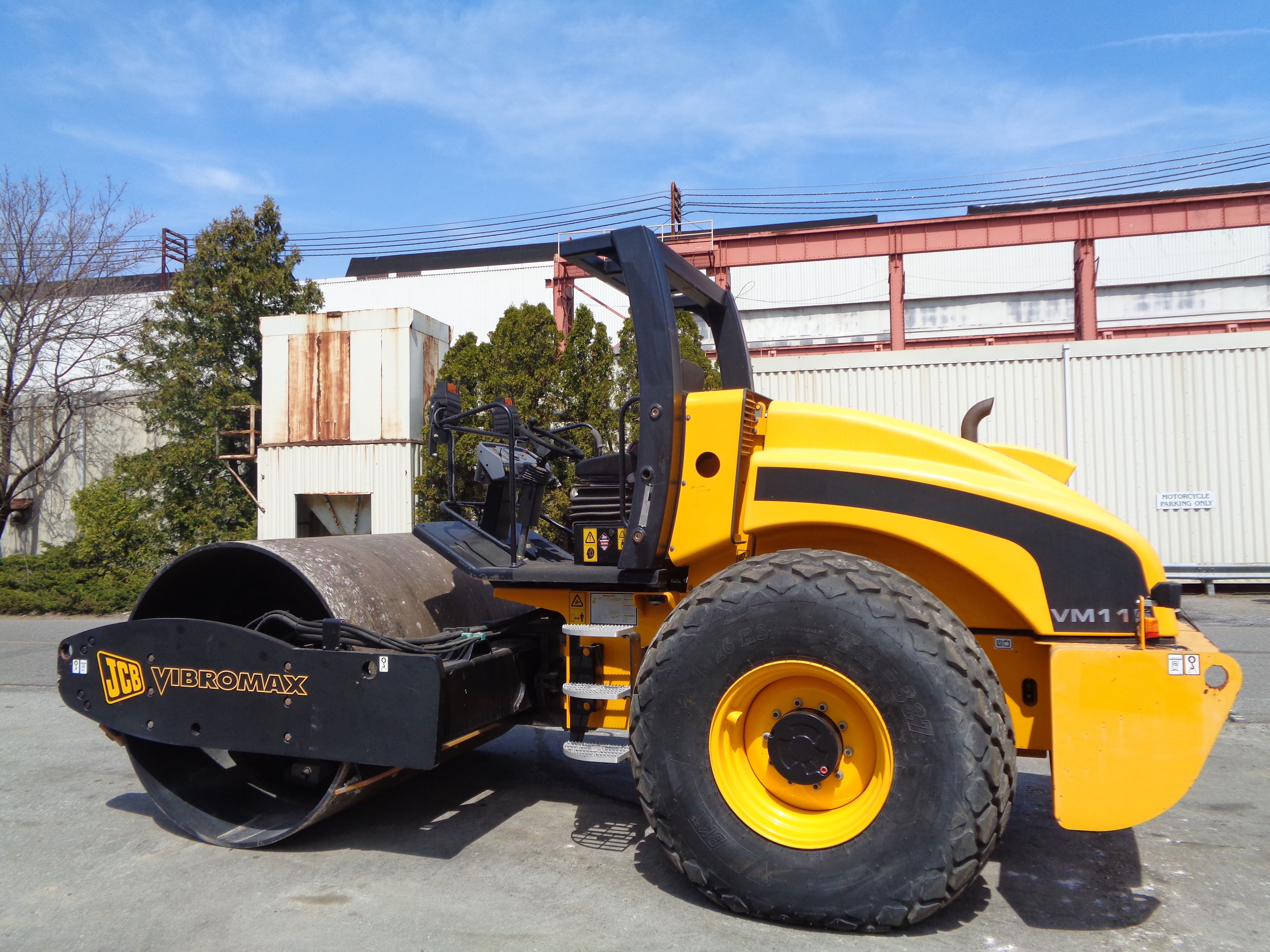 2017 JCB VM115 Single Drum Vibrating Roller Compactor - Only 20 Hours ...