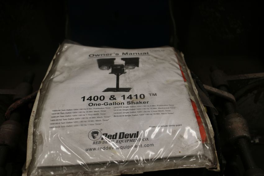 Red Devil 1400 & 1410 1 Gallon Paint shaker