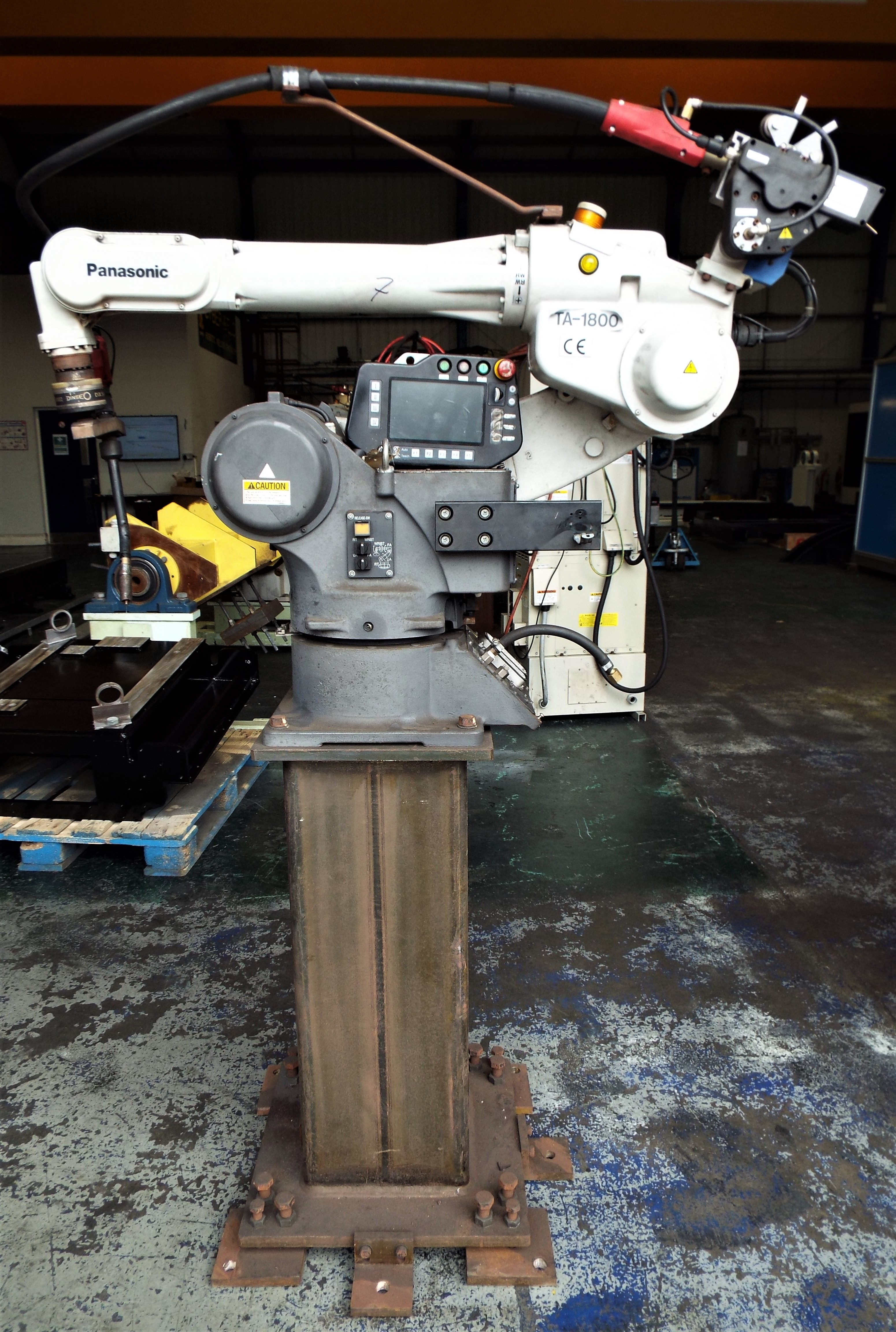 Panasonic TA1800 MIG Welding Robot. Complete with wire feeder, cabinet ...