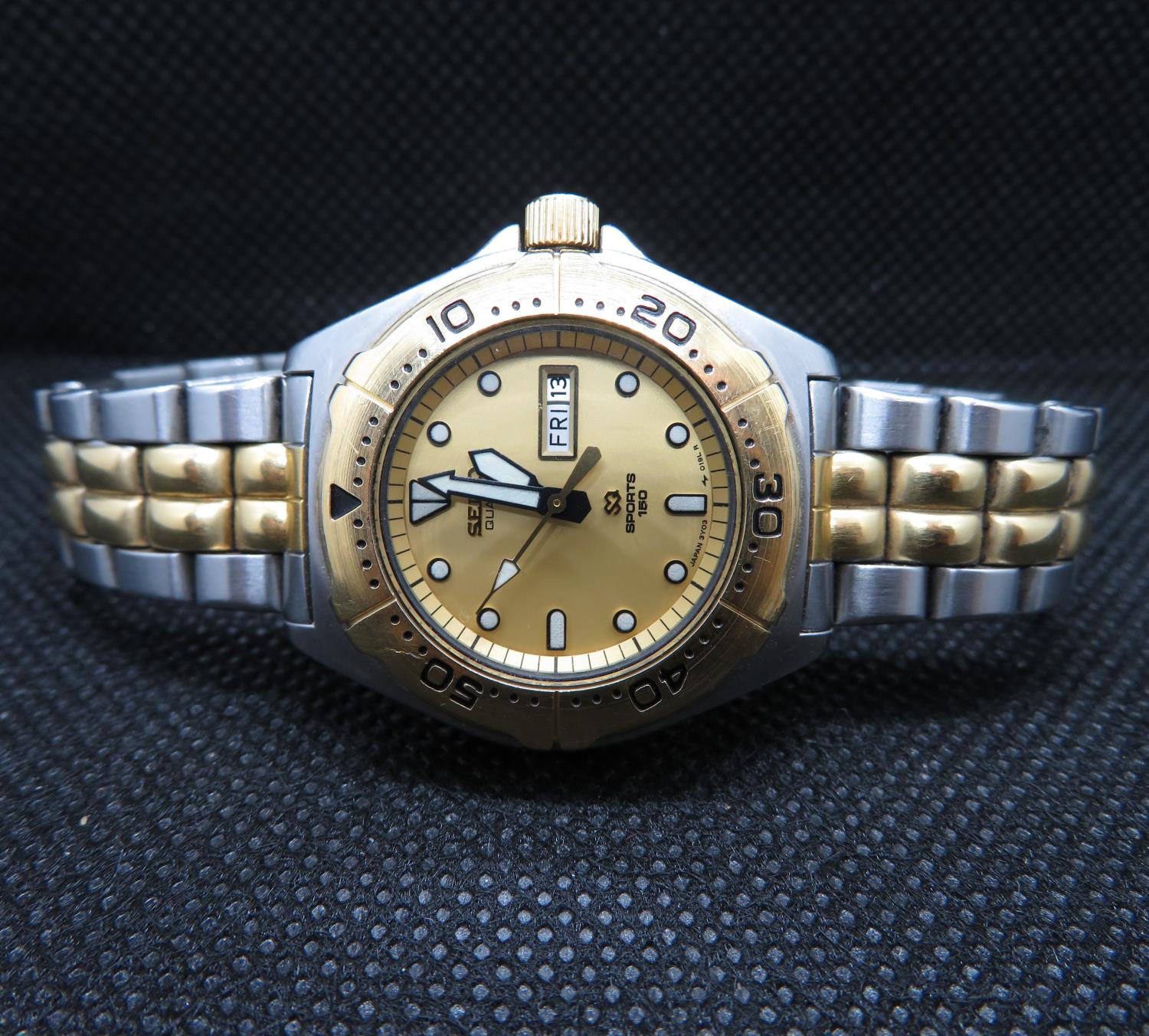 Ladies Seiko quartz watch