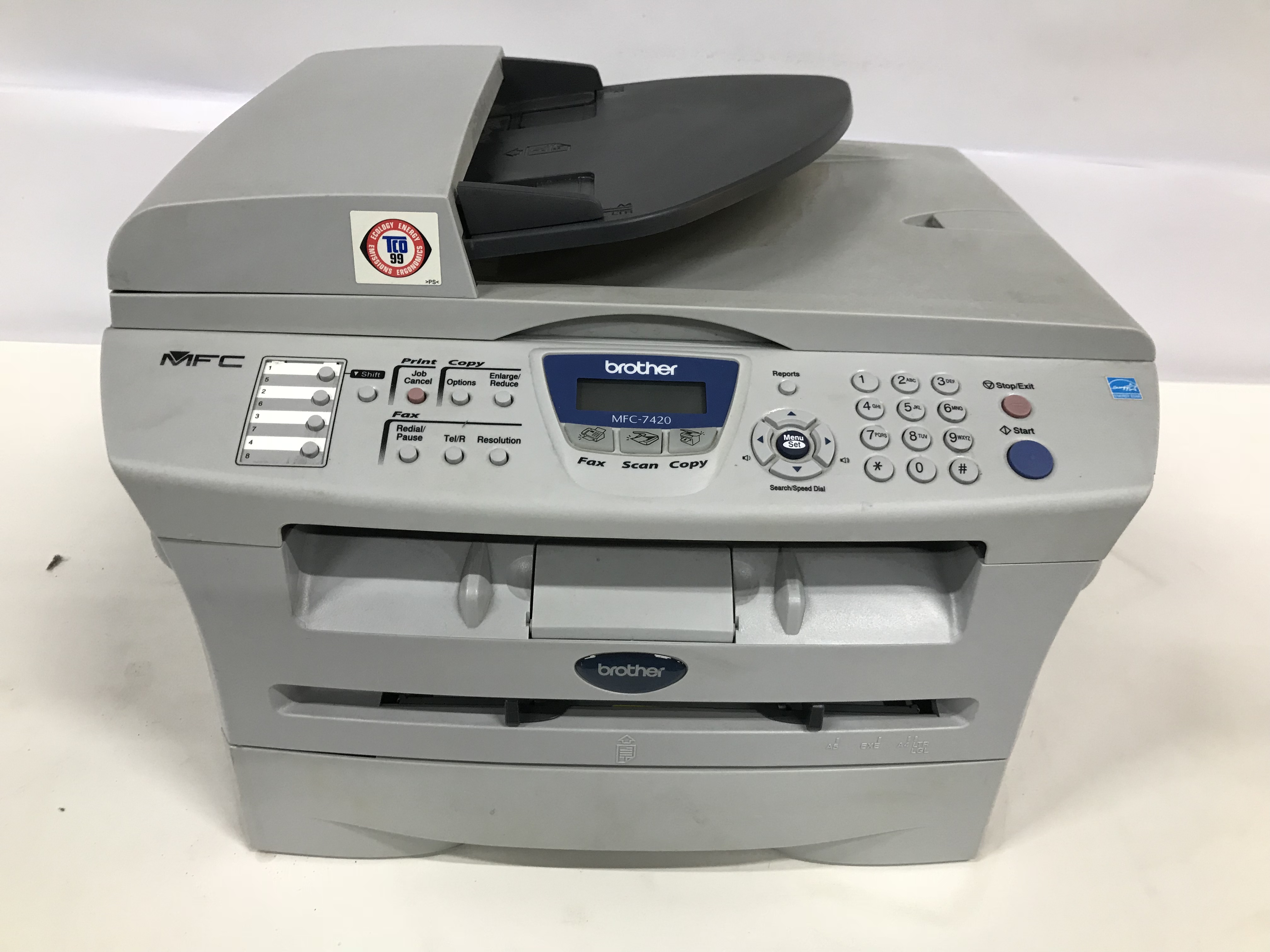 Brother MFC-7420 PrinterS/N: e63229A8J543130This lot is suitable for ...