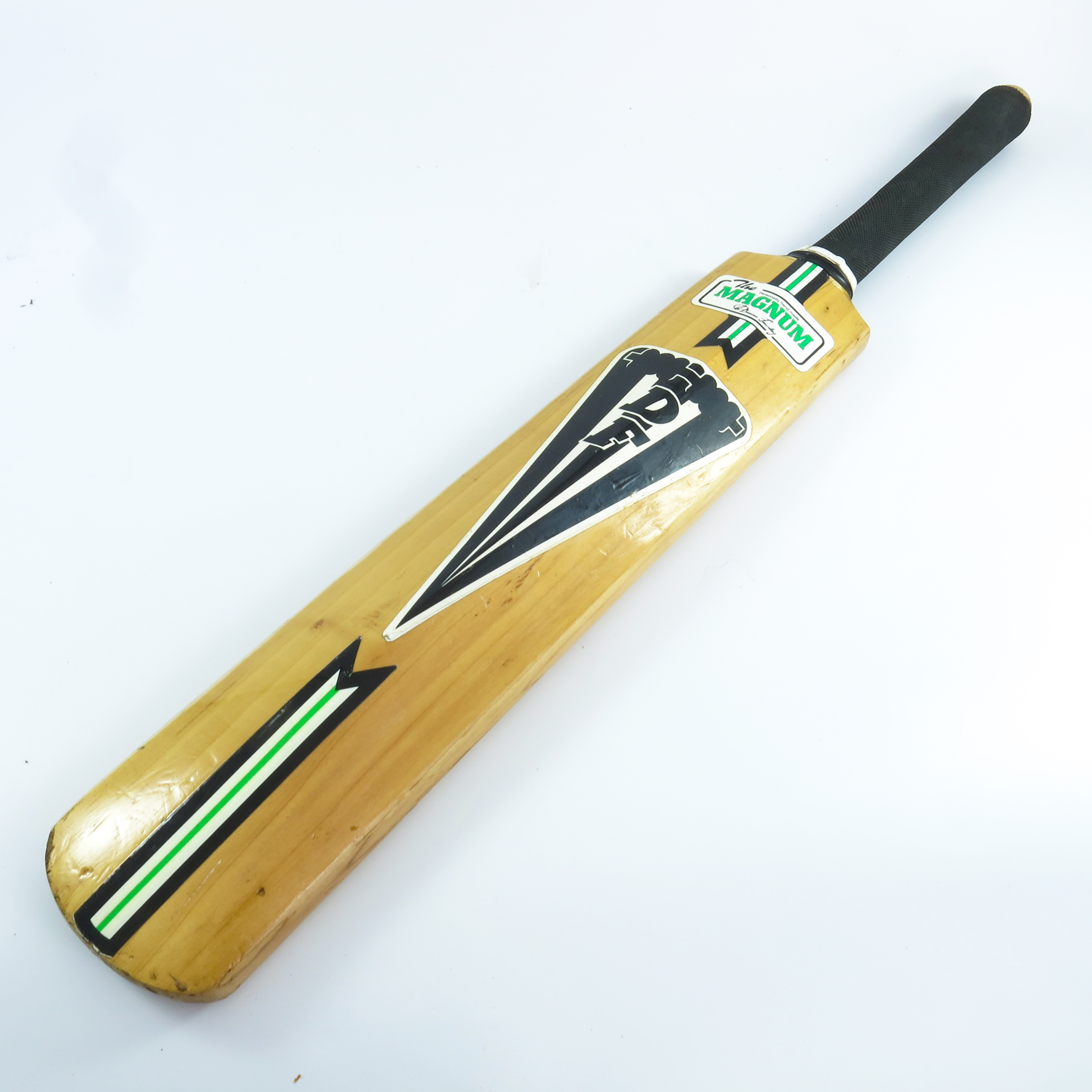 GRAEME HICK, , PART OF DUNCAN FEARNLEY COLLECTION, BAT SPECIALLY ...