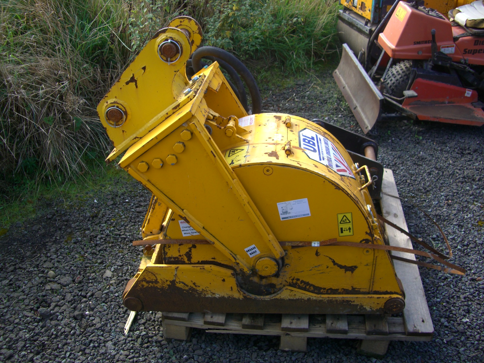 2012 Universal Bingham Patch / Road Planer to suit JCB 3CX Appraisal ...
