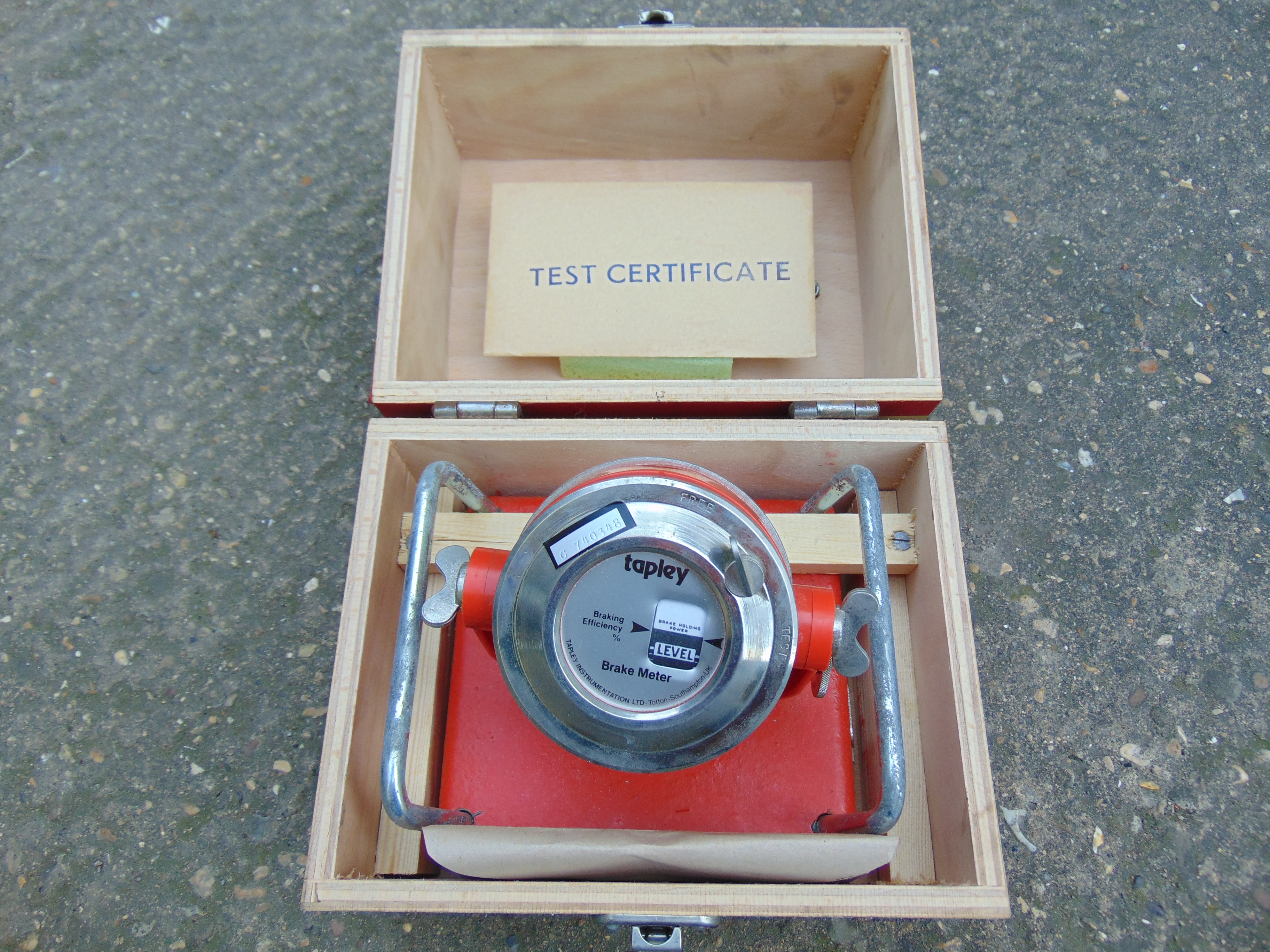You are bidding on a Tapley Brake Meter complete with carry case. This ...