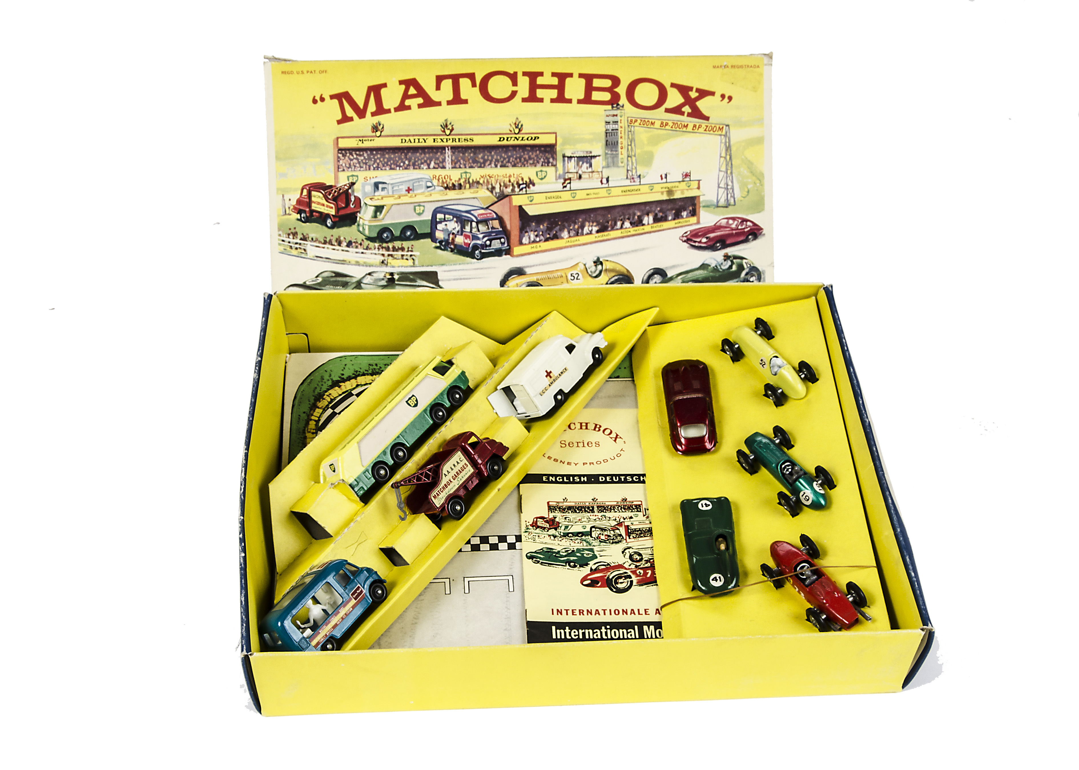 Matchbox Series Grand Prix Racetrack Gift Set G-4, comprising No.M1 BP ...