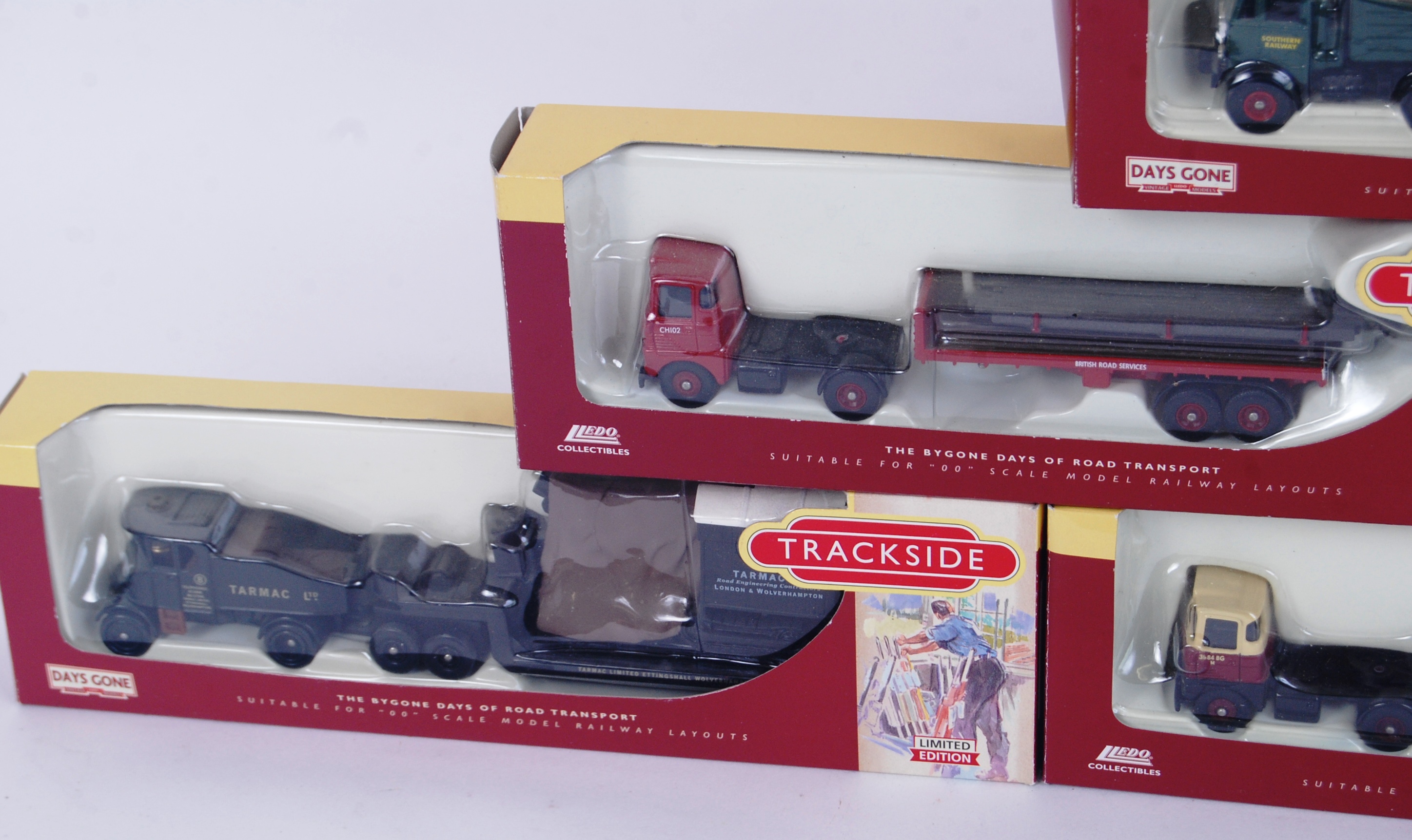 LLEDO TRACKSIDE: A collection of 6x Lledo Trackside 1:76 scale model ...
