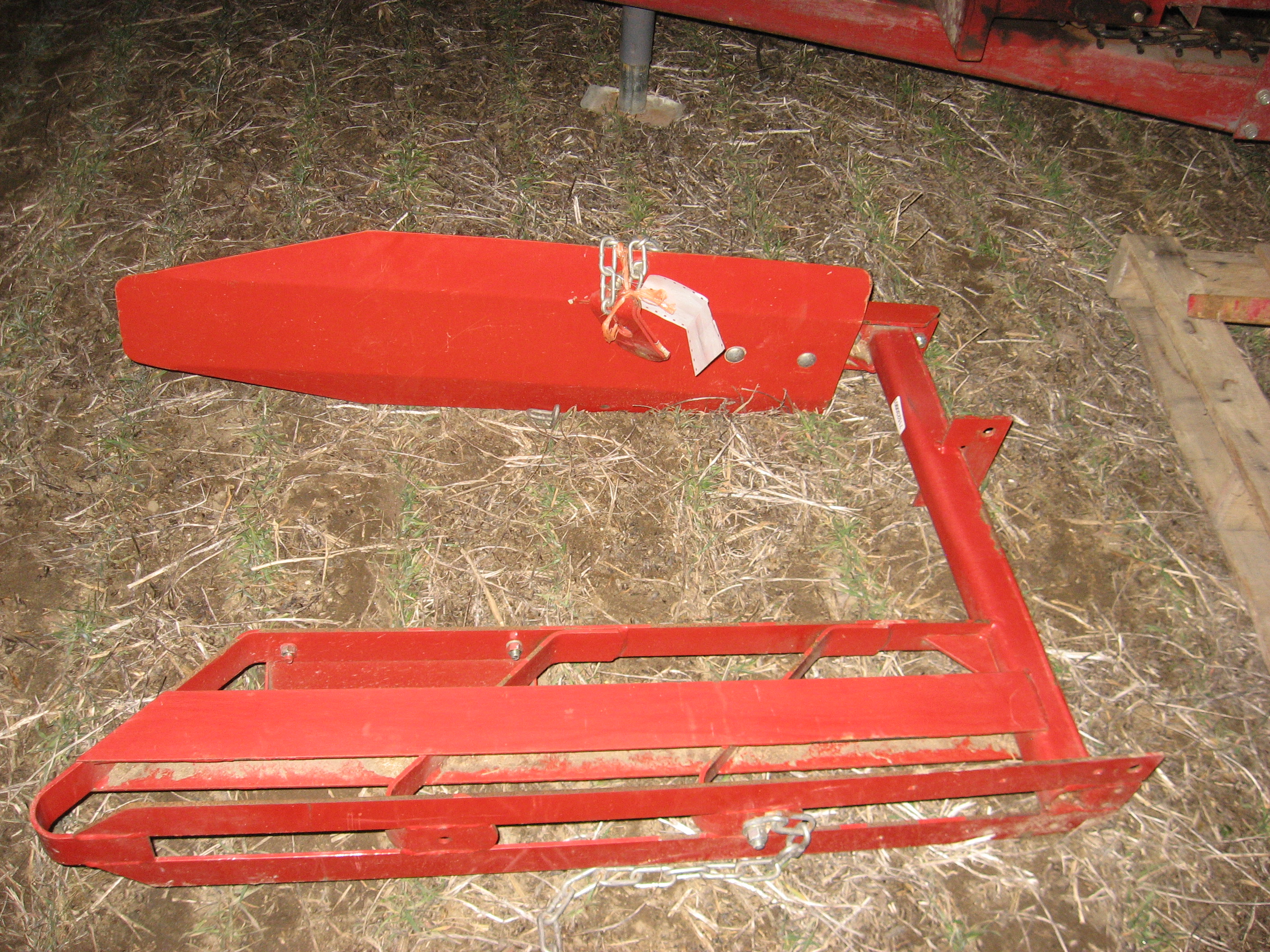 baler 1/4 turn chute new. Made by new holland