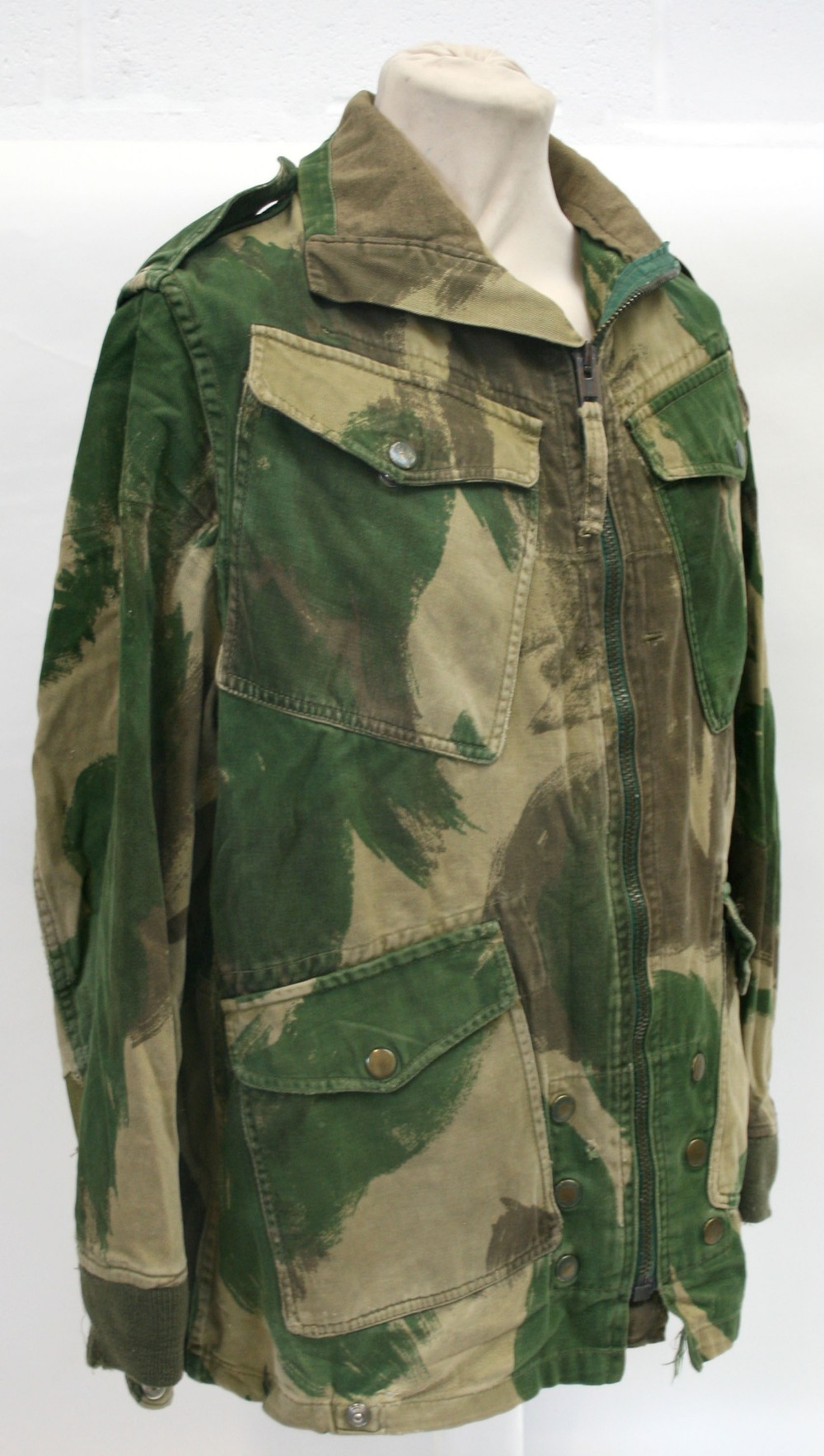British Airborne Forces Denison Smock being a post war example with ...