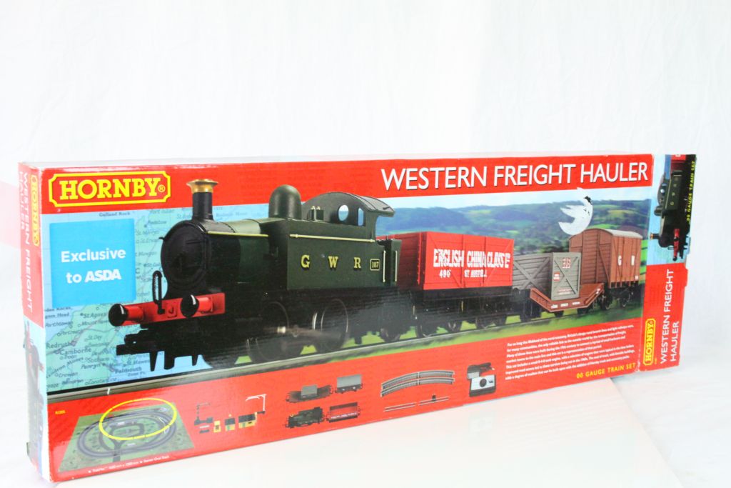 Boxed Hornby OO gauge R1205 Western Freight Hauler train set appearing ...