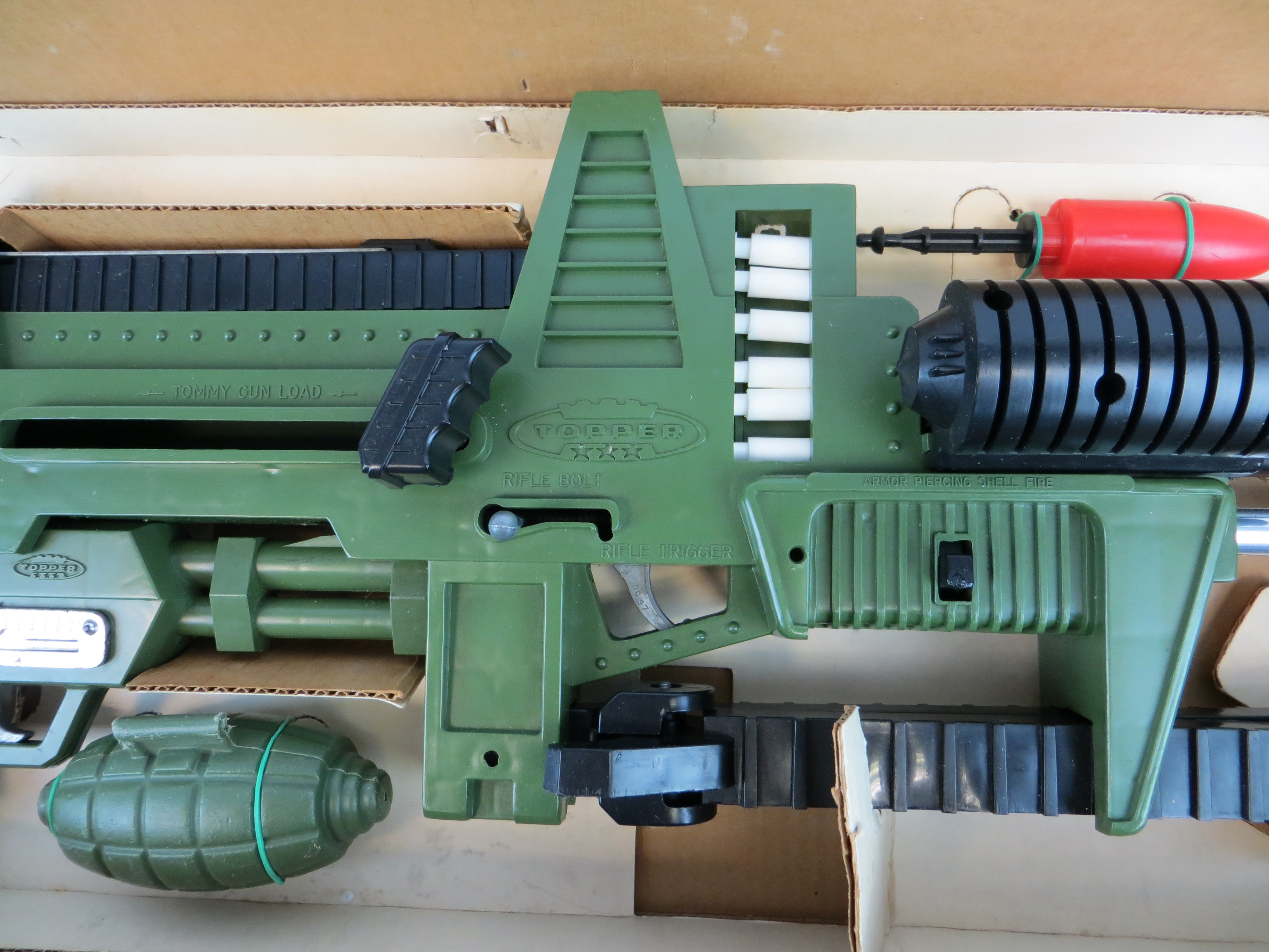 Johnny Seven O.M.A 1965 Topper Toys, excellent condition in original box.