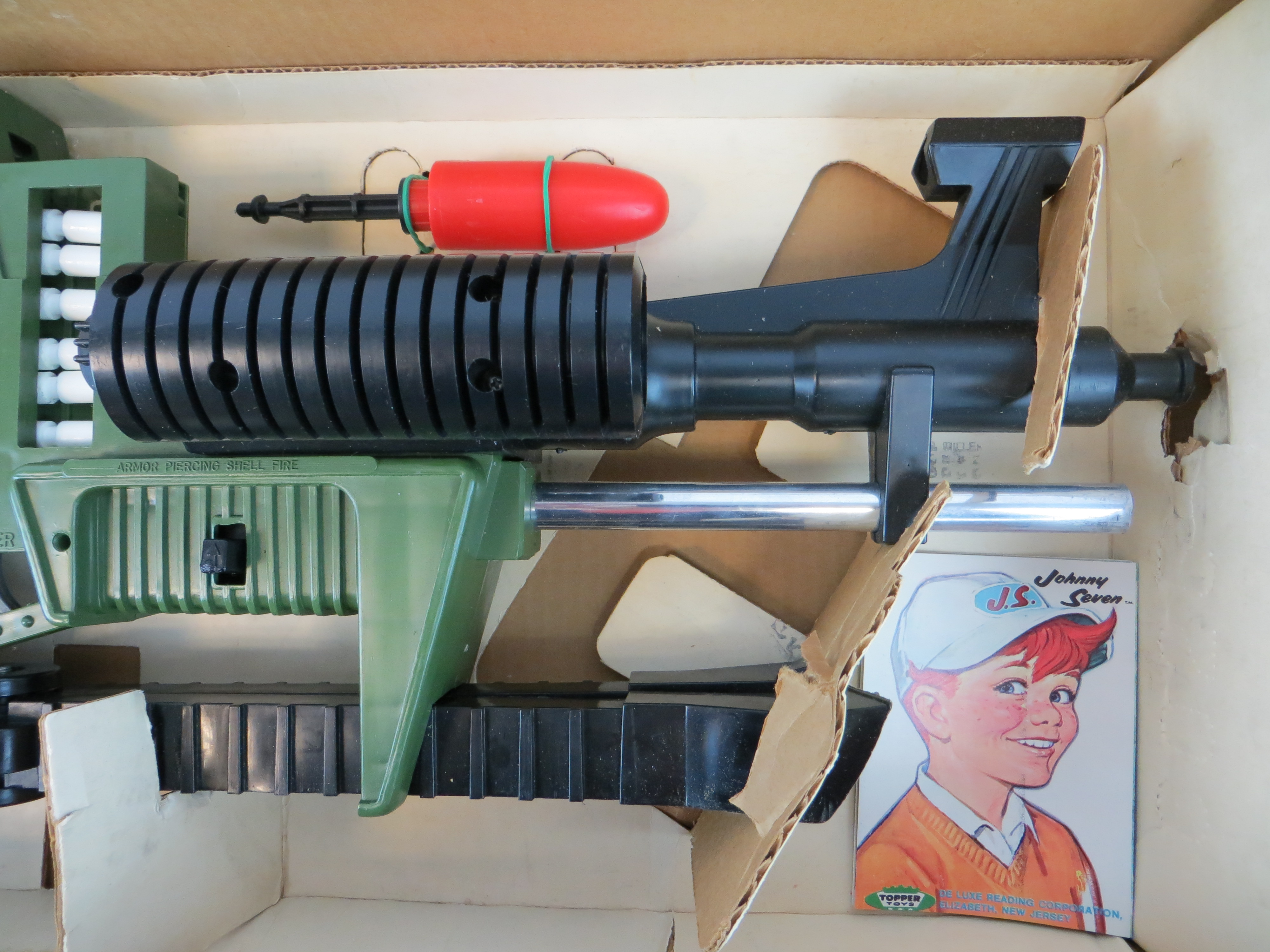 Johnny Seven O.M.A 1965 Topper Toys, excellent condition in original box.