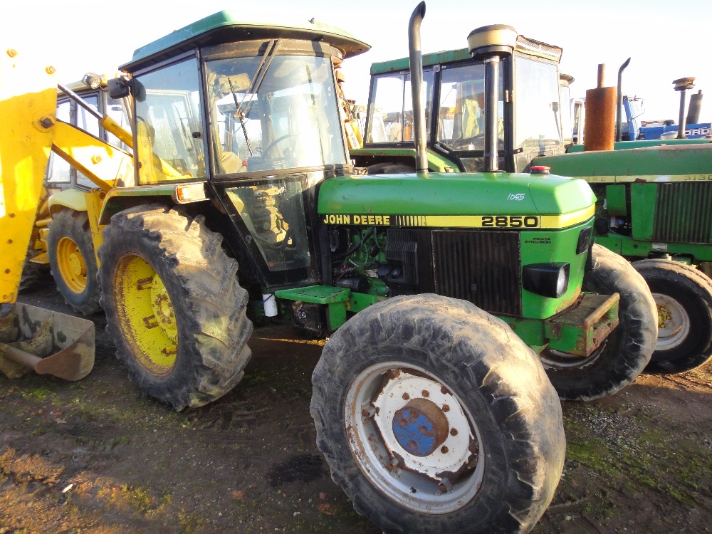 John Deere 2850 4wd Tractor SG2 Cab