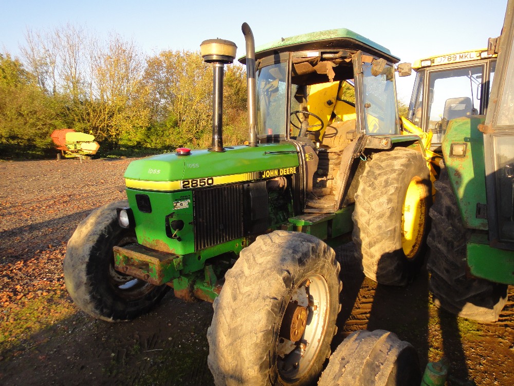 John Deere 2850 4wd Tractor SG2 Cab