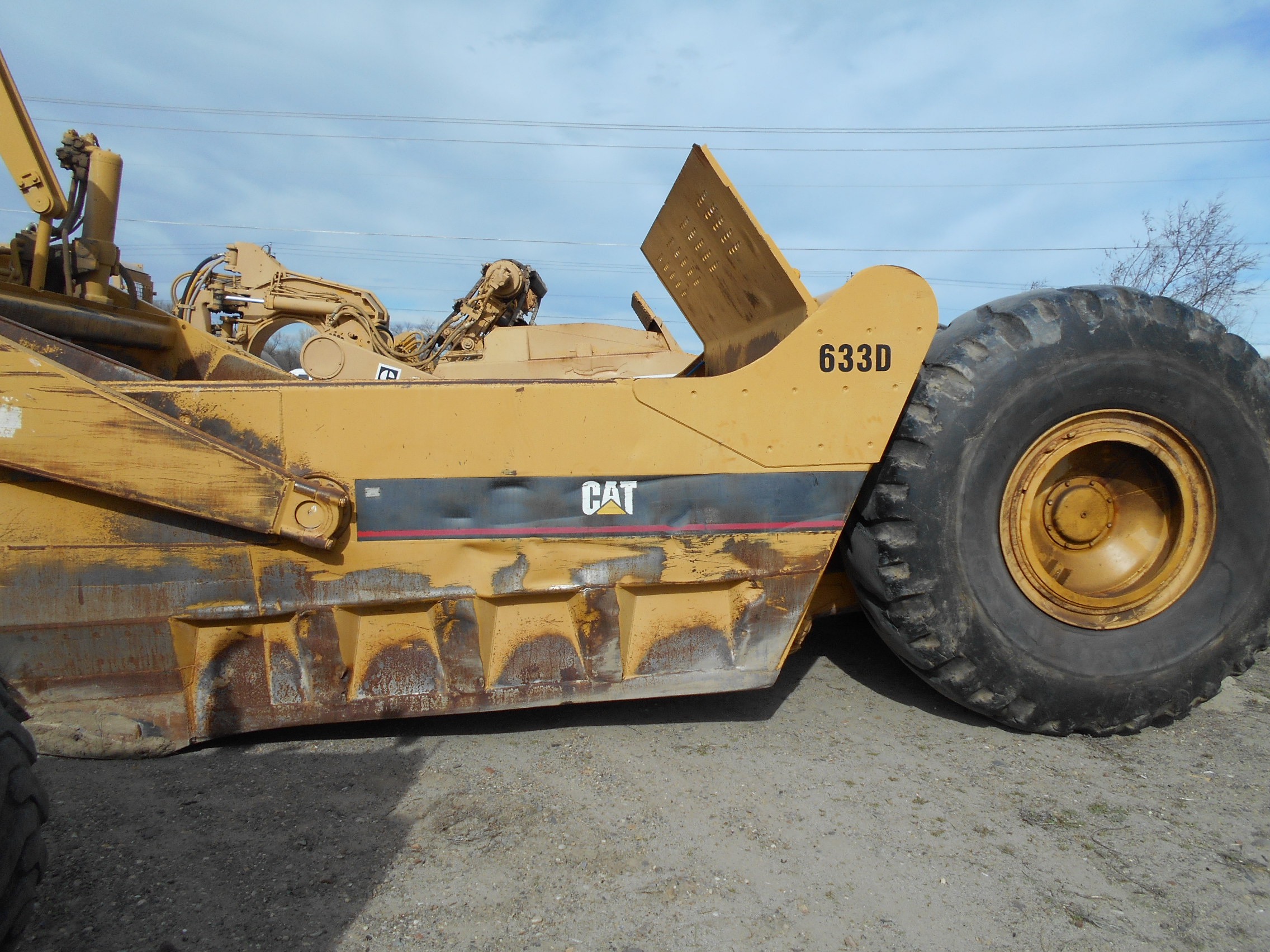 Caterpillar 633 D scraper