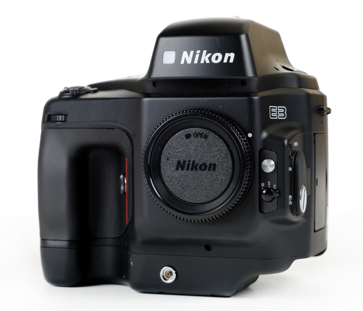 * Nikon E3 early digital DSLR. Rare Nikon E3 early digital DSLR camera ...