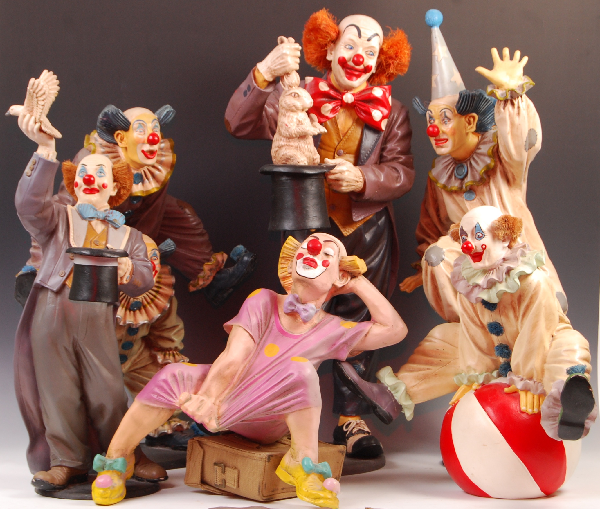 Jun Asilo - A collection of 6x 1990's retro vintage large polyresin ...