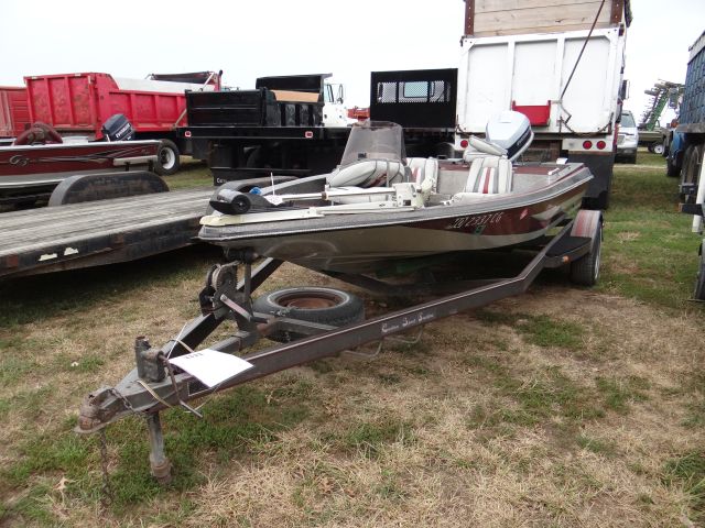 1988 Procraft Bass Boat 16', Everything Works, Hummingbird Fish Finder ...
