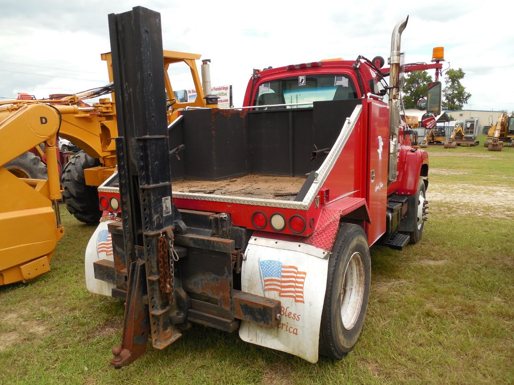 2004 GMC 8500 Mobile home toter w. Translift TL 2550 hitch vin ...