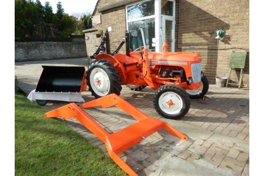 1966 NUFFIELD 4/25 Mini 4cylinder diesel TRACTOR An excellent example ...