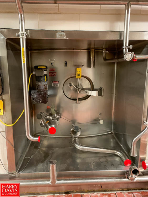 Walker 20,000 Gallon Jacketed S/S Silo with Horizontal Agitator, (2) S ...