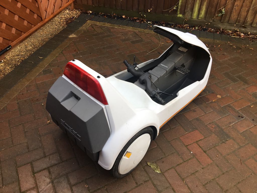 SINCLAIR C5 ELECTRIC VEHICLE REQUIRES BATTERY AND RECOMMISSIONING