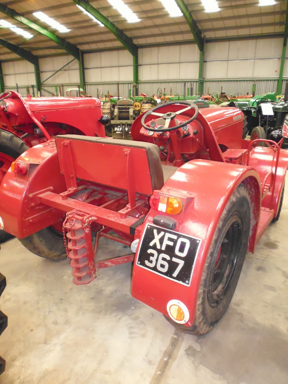 1954 DAVID BROWN Taskmaster 30IC 4cylinder petrol TRACTOR Reg No: XFO ...