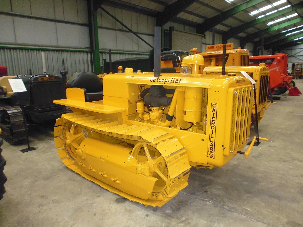 1940 CATERPILLAR R2 4cylinder petrol CRAWLER TRACTOR Reg No: 249 XUG ...