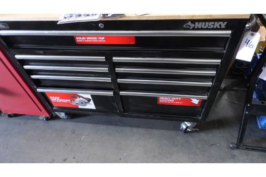 HUSKY ROLLING TOOL BOX