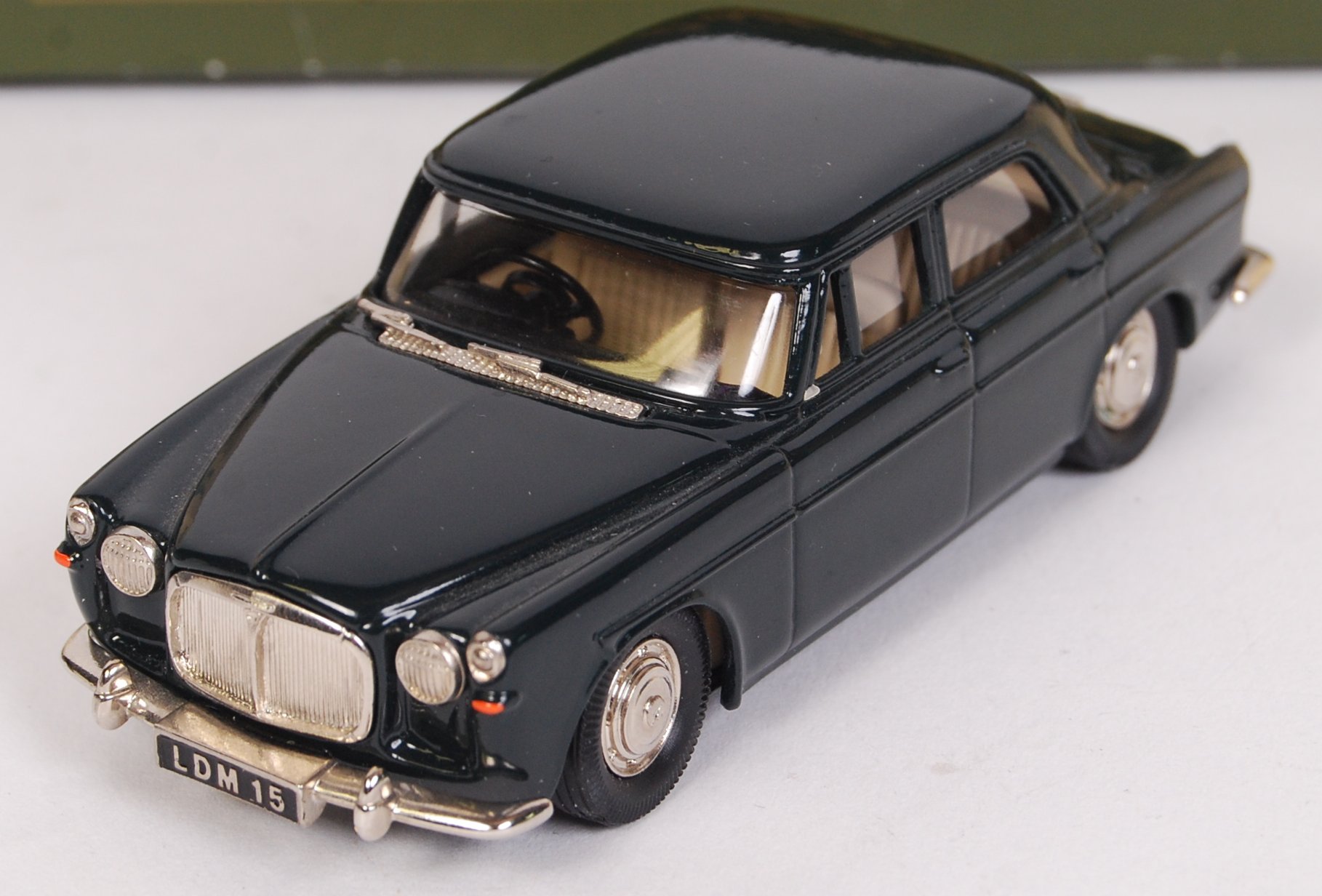 A collection of 4x Lansdowne Models precision diecast 1:43 scale model ...