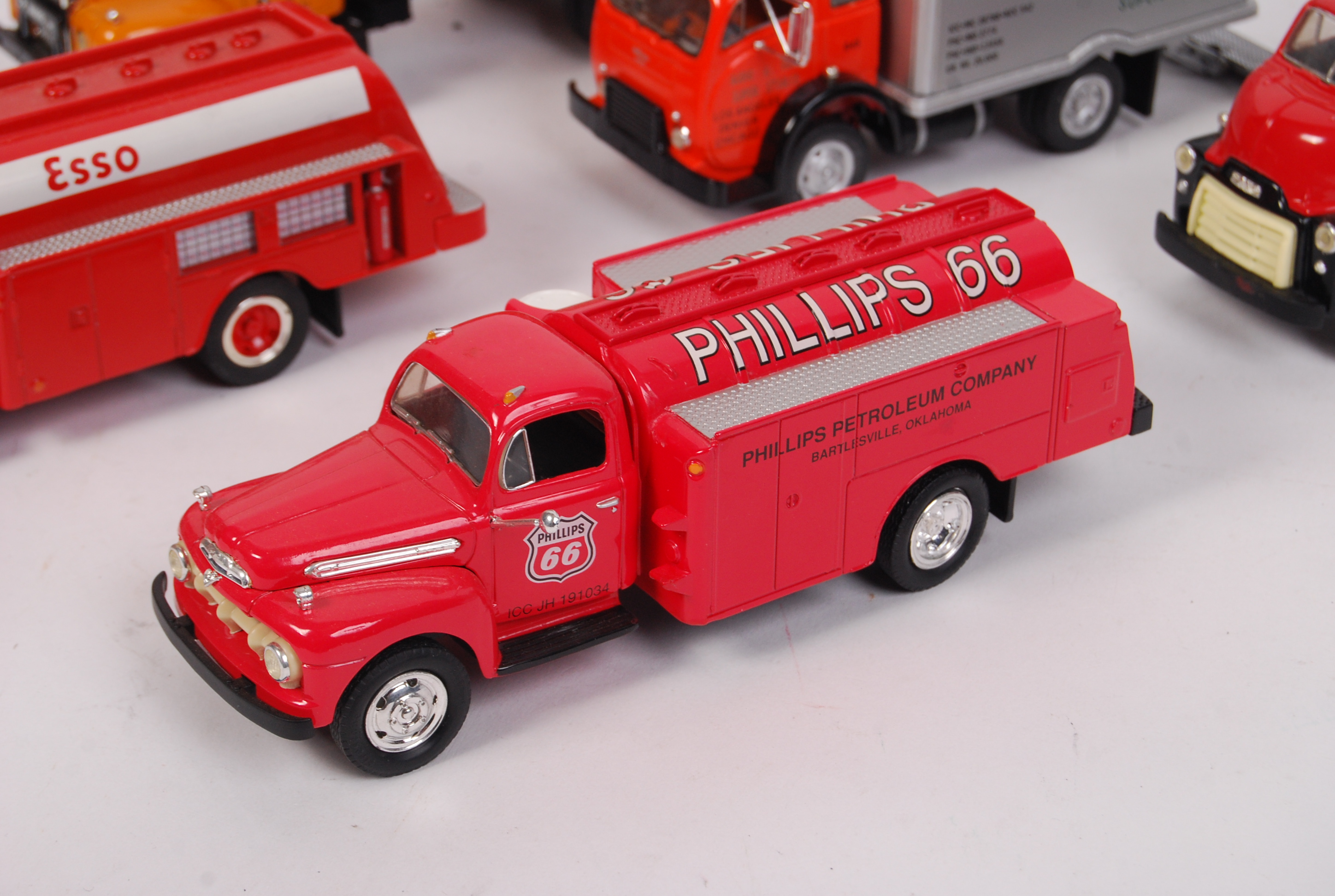 A collection of 5x American made First Gear 1:34 scale precision ...