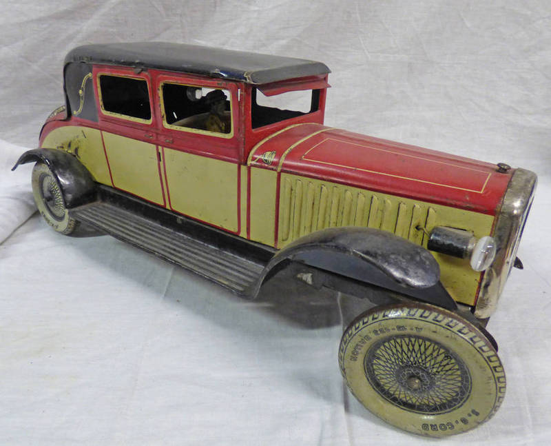 TINPLATE CLOCKWORK CAR WITH BATTERY OPERATED LIGHTS BY S GUNTHERMAN, 5G ...