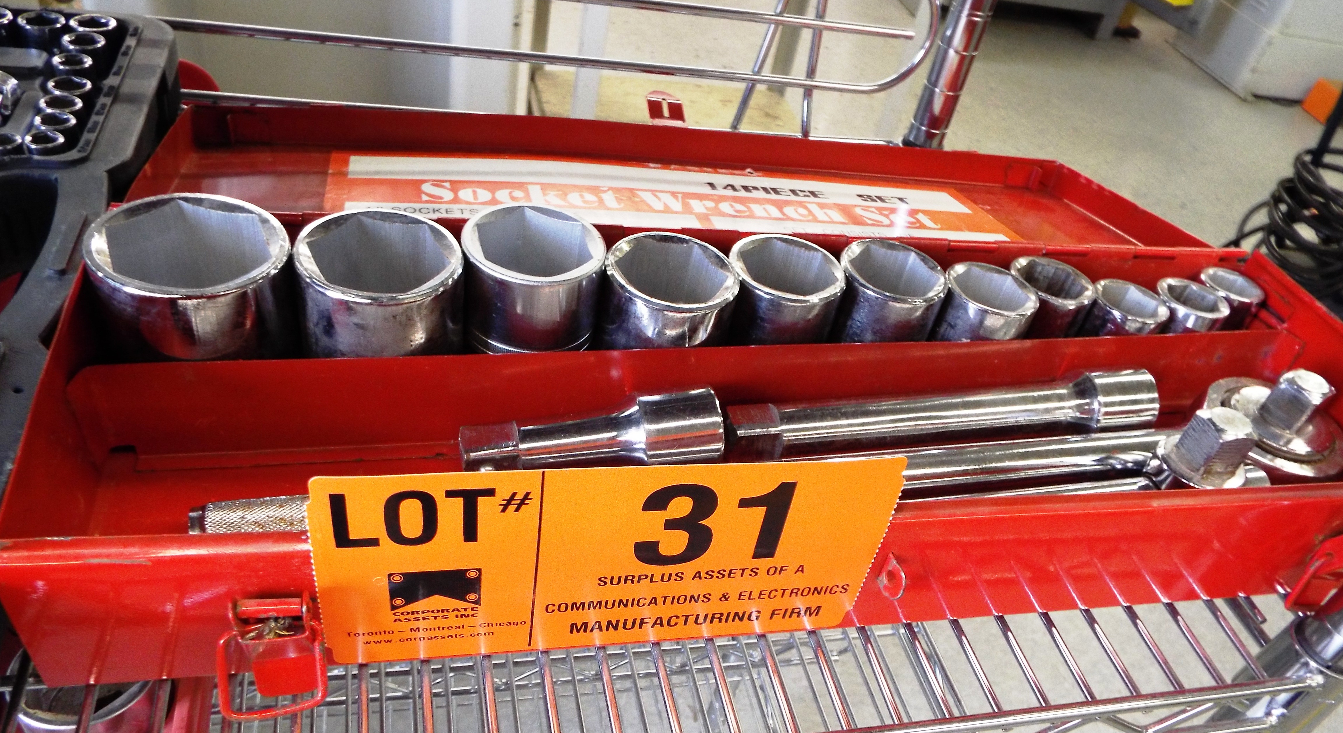 { Group of lots: 30, 31 } } HEAVY DUTY SOCKET SET
