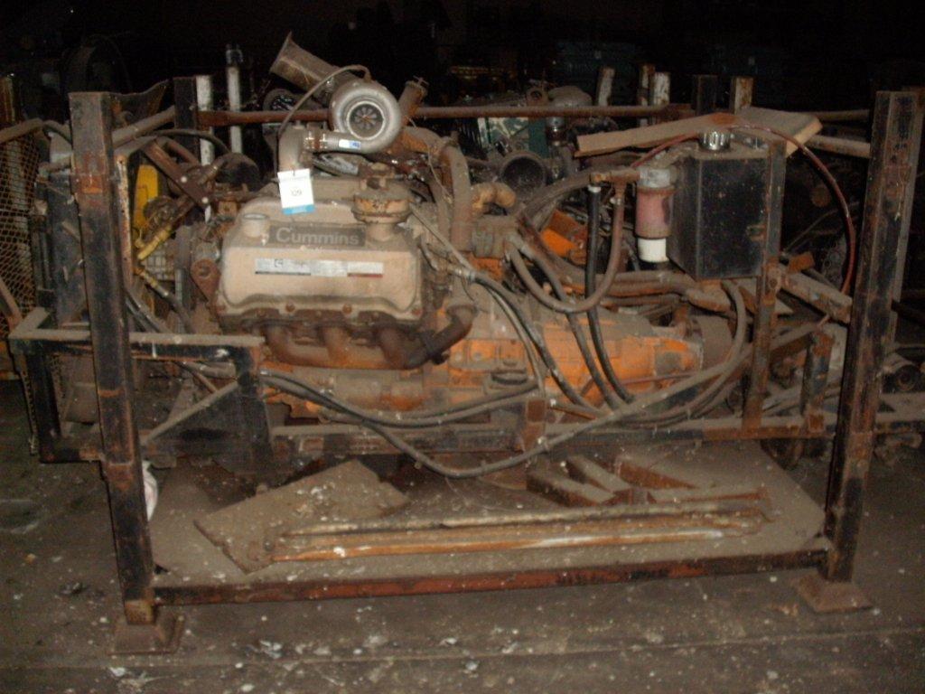 * Diesel Engine: Cummins 378 V6 Low Hours