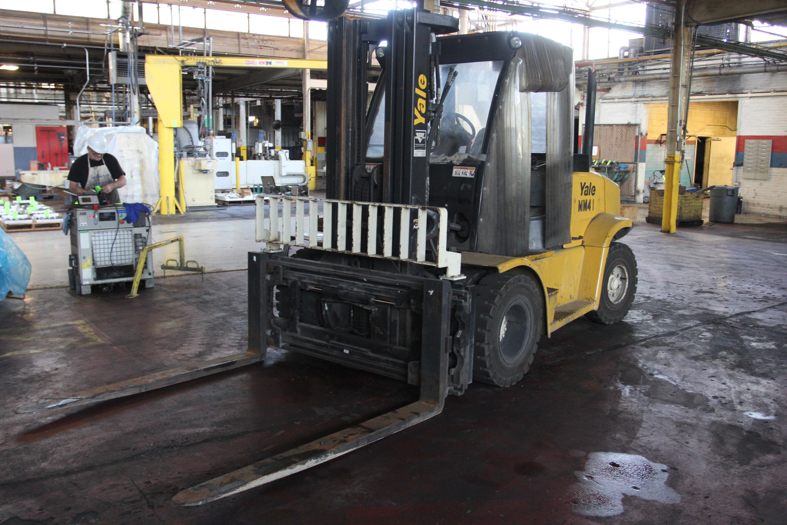 14,000 LB YALE Veracitor 155VX LP Fork Lift, s/n E878V01735L, 6’ Fork ...