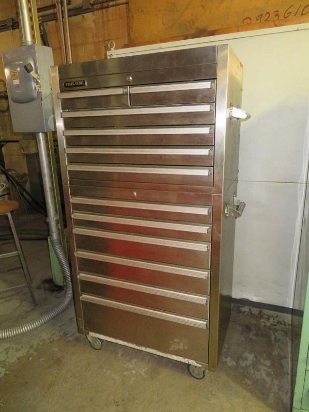 Steel Glide 12-Drawer Rolling Tool Chest (Building #3)